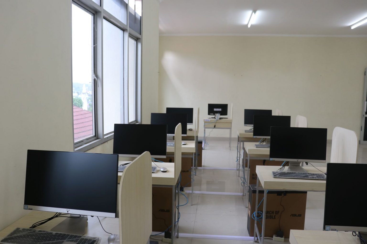 Lab. Bahasa - Fakultas Ilmu Budaya Unsrat